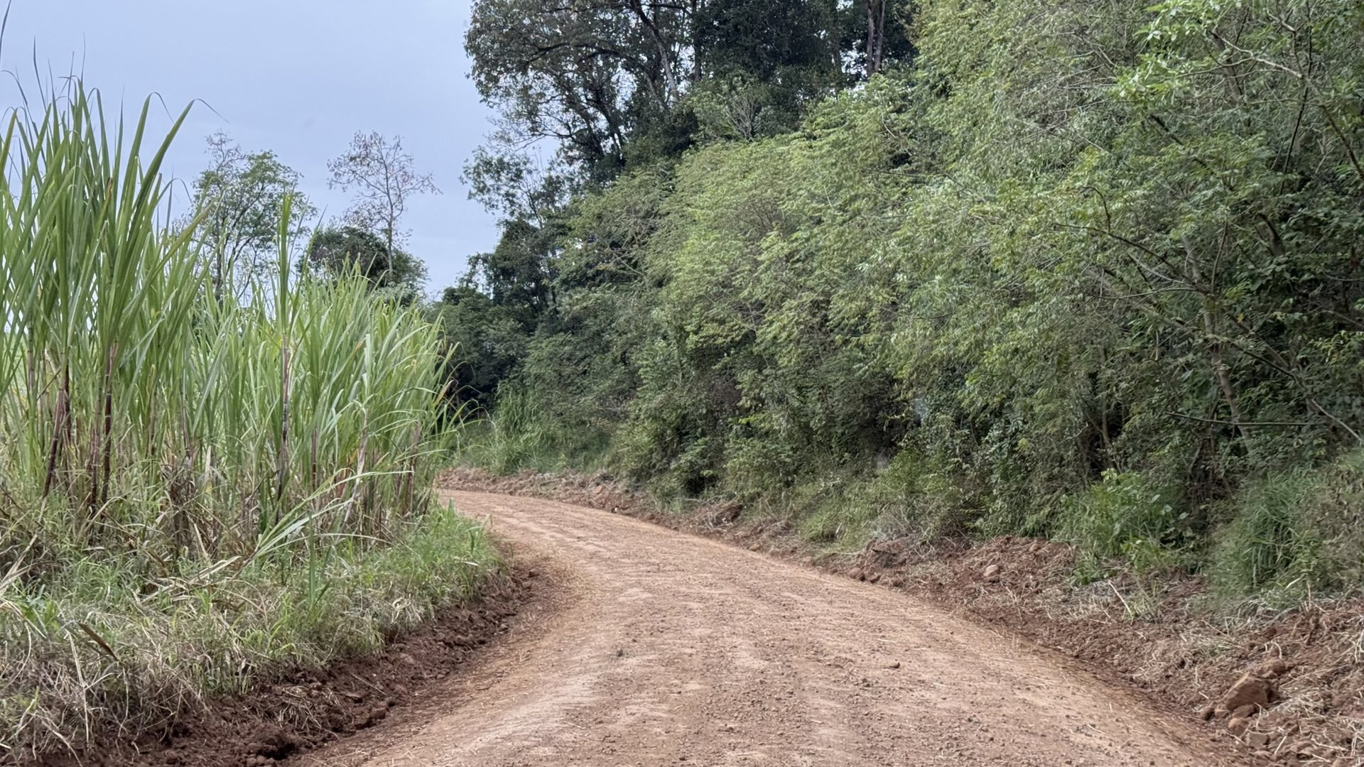 SECRETARIA DE OBRAS E VIAÇÃO SEGUE TRABALHANDO NA RECUPERAÇÃO DAS ...